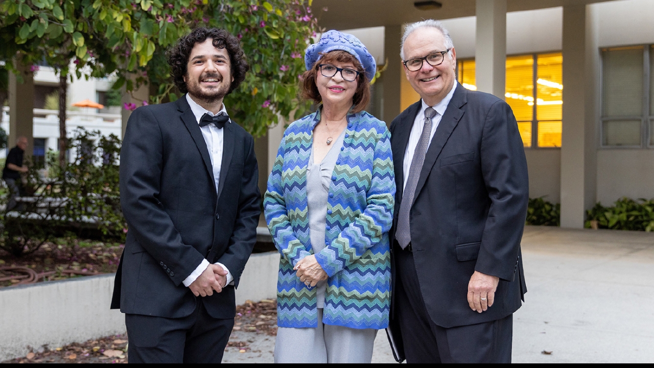 Hats Off to Patt! | Occidental College