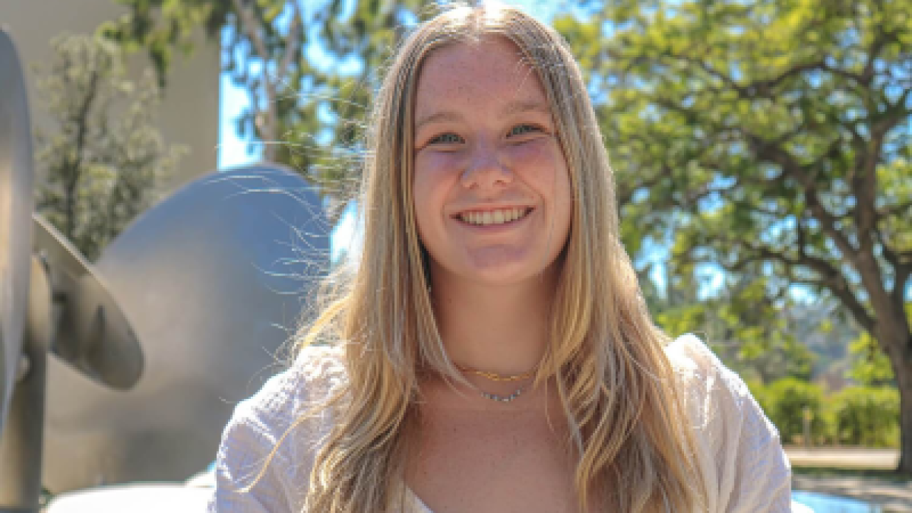 Sam Edgington | Occidental College