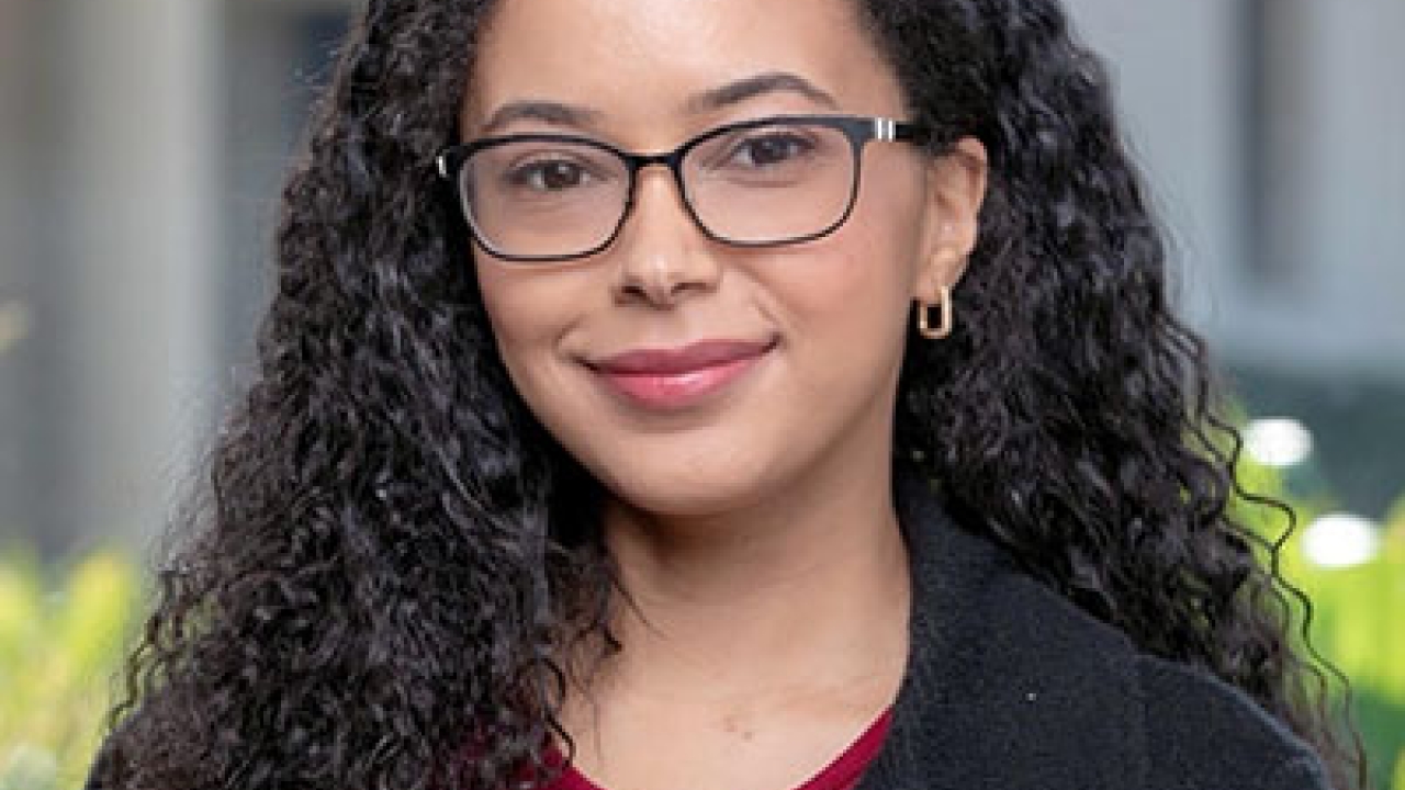 Nicole Lang | Occidental College