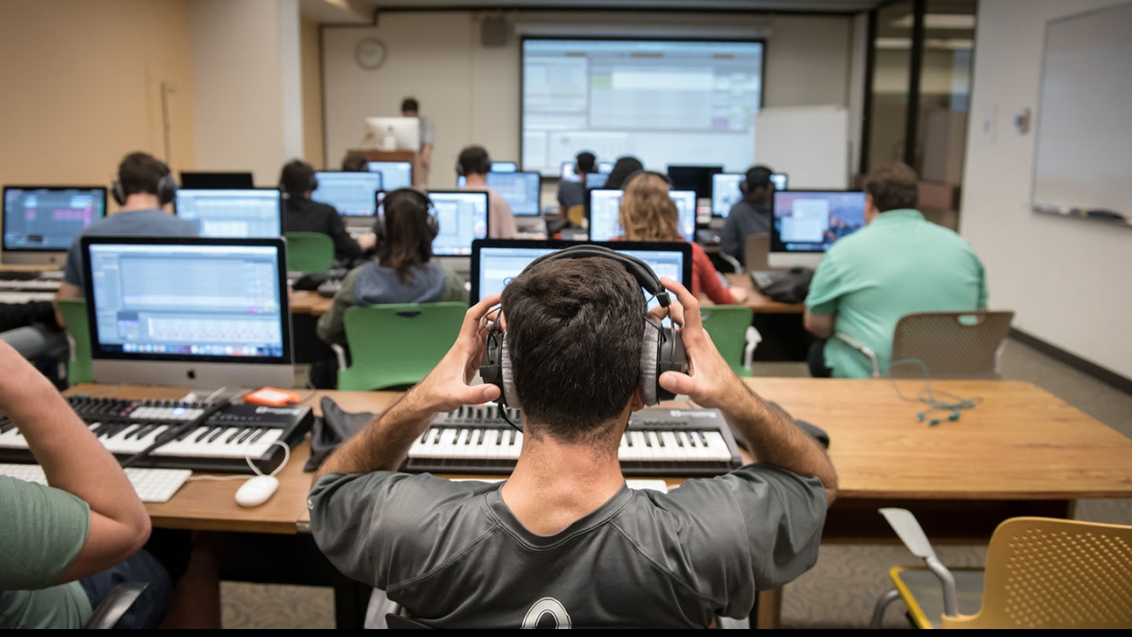 Billboard Magazine: Oxy Has One of Country’s Top Music Programs ...