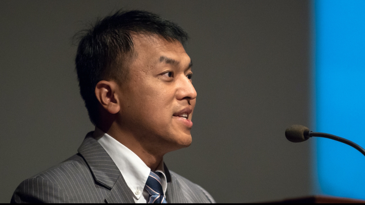 Sophal Ear Named PPIA Changemaker | Occidental College